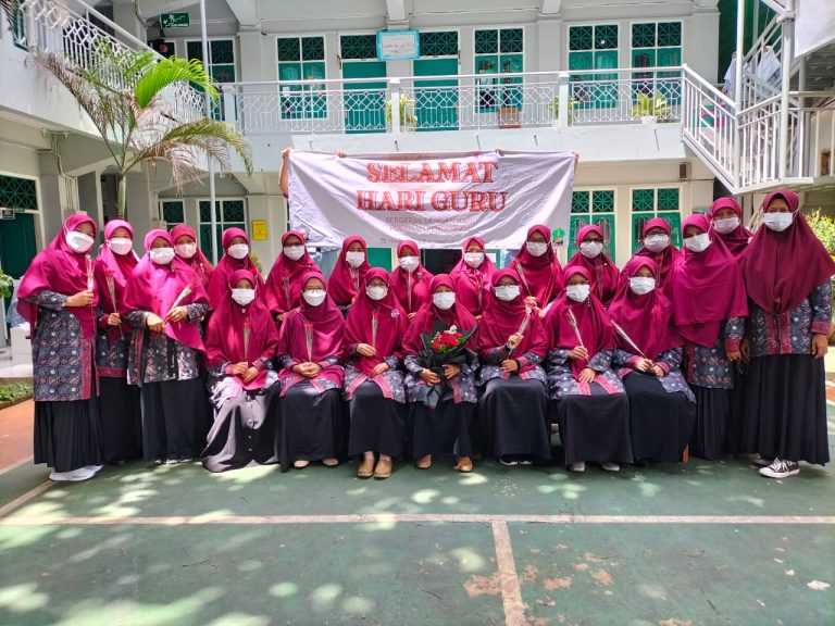 Guru Mulia, Melahirkan Generasi Mulia - SIT MULIA