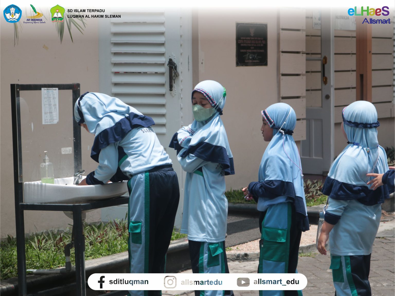 Kunjungan Edukatif Kelas II - SIT MULIA