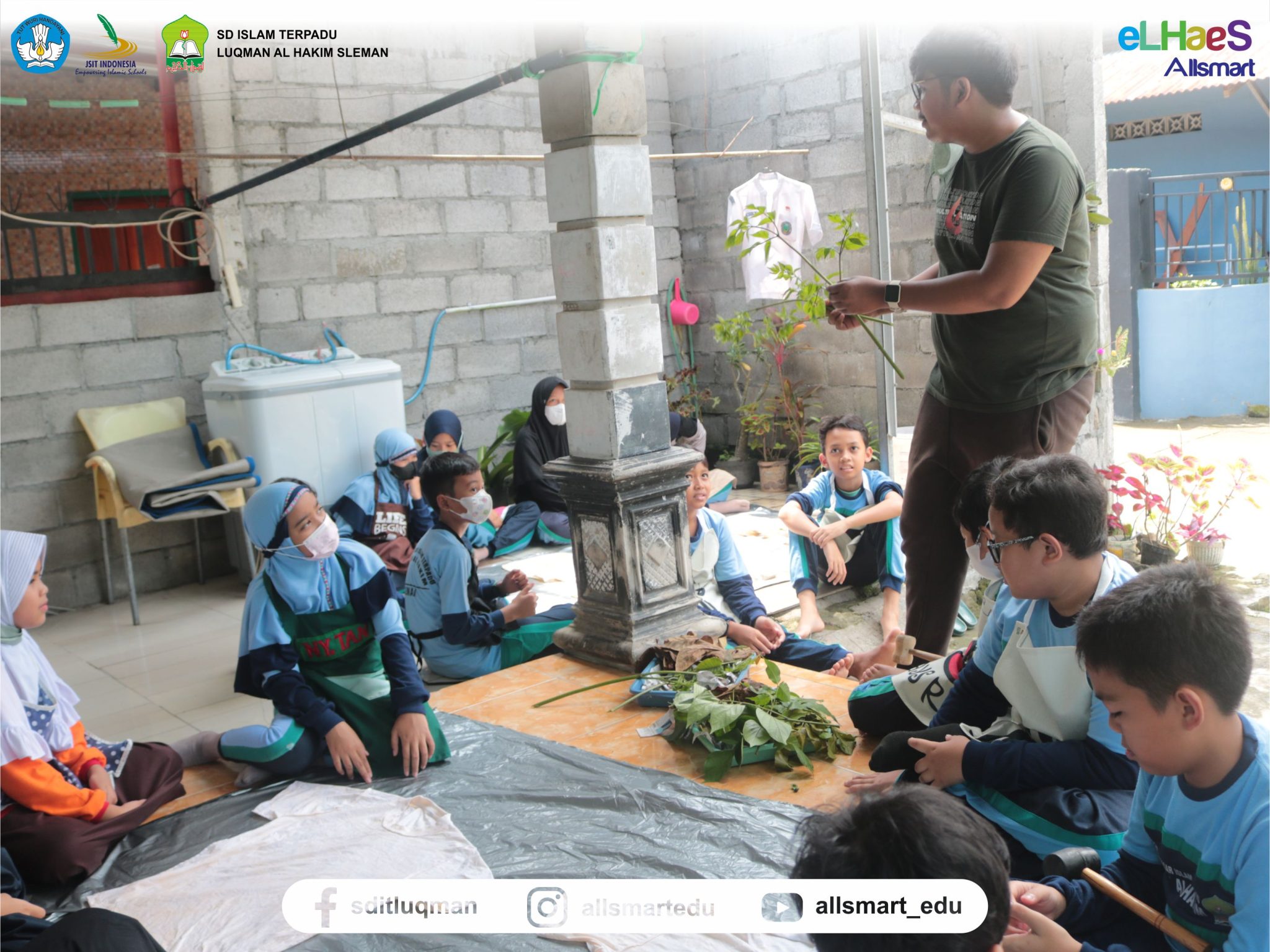 Workshop Ecoprint dan Shibori Kelas V - SIT MULIA